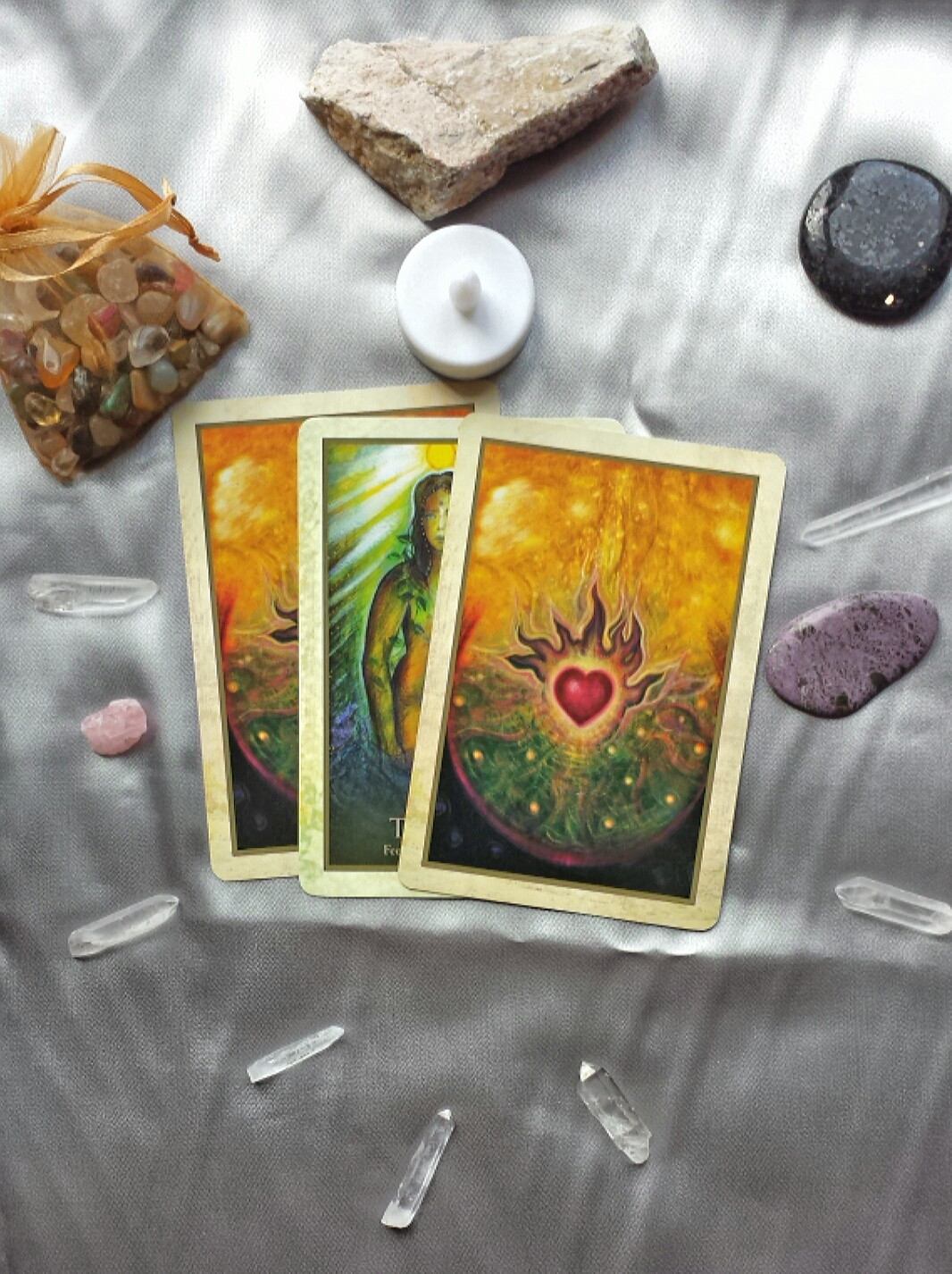 5-Oracle Card Readings | Happy Thoughts – A Positive Affirmations Podcast